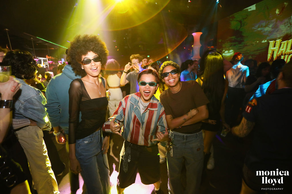 October First Friday Pics: See Who Was There! – Babes Around Denver